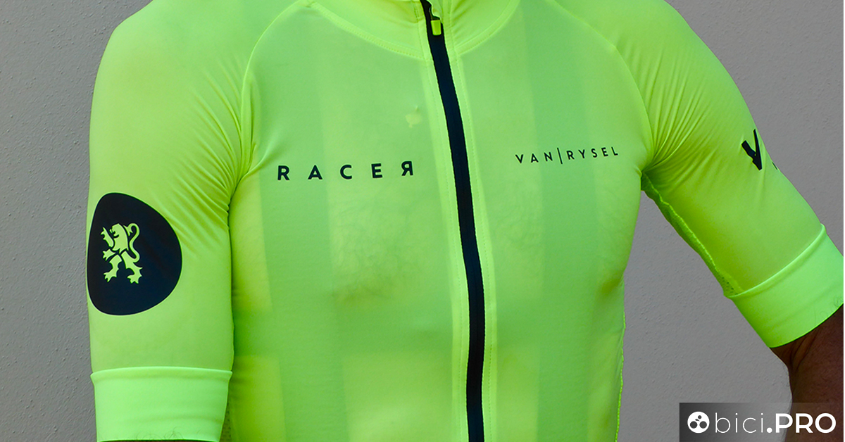 Van Rysel Racer e Ultralight, il caldo non fa paura - bici.PRO